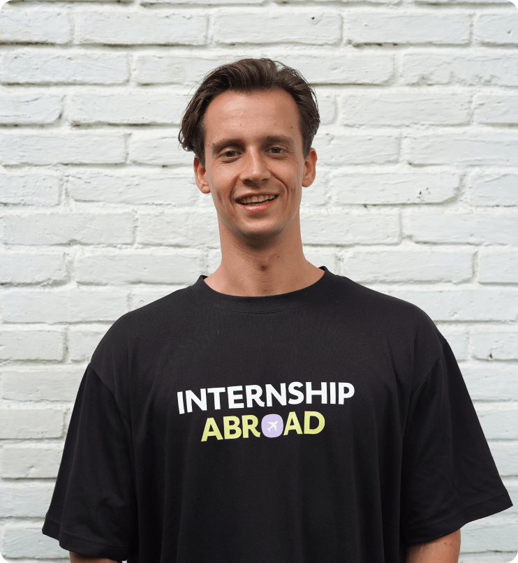 Meet Our Team - Internship Abroad's Inspiring Journey